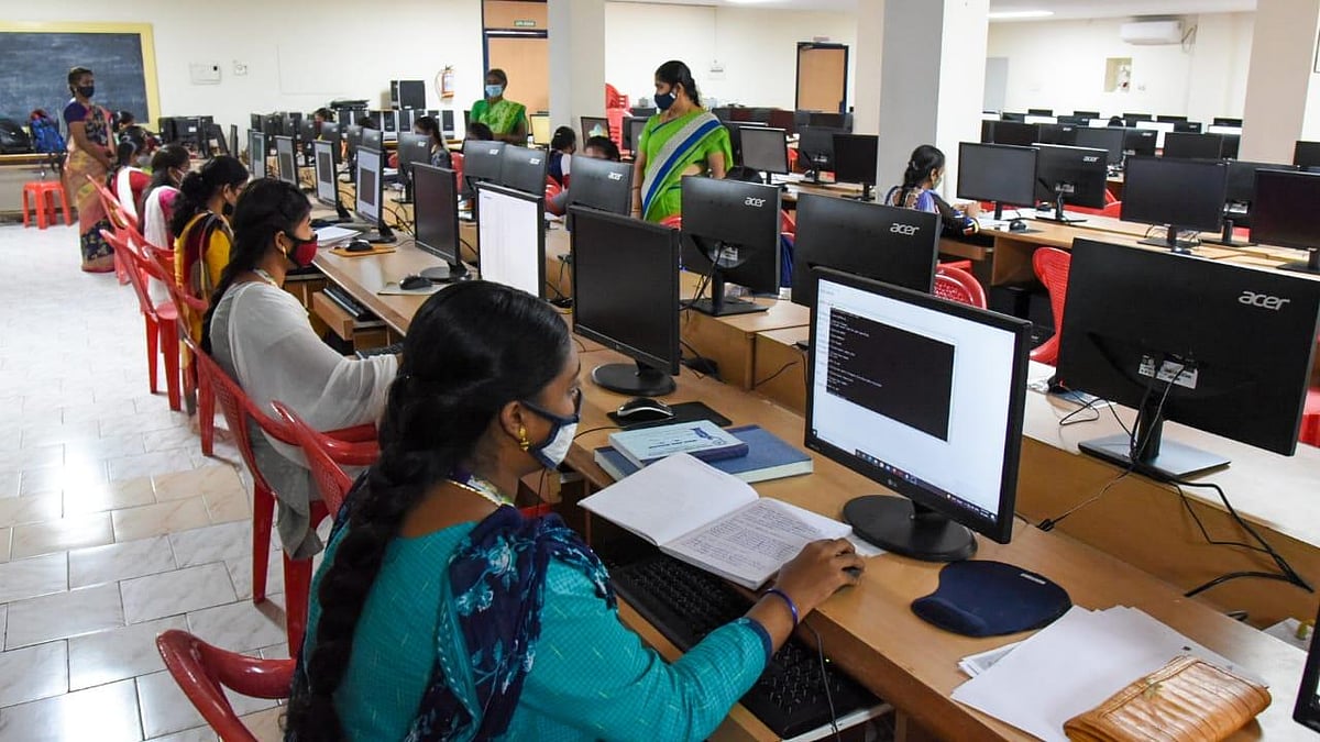 TN colleges hold bridge courses to strengthen English support for UG ...