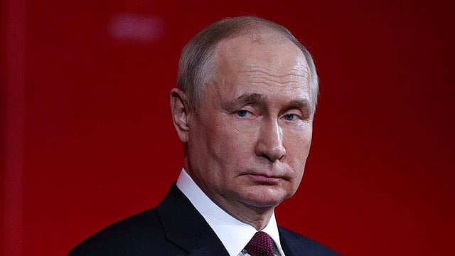 'Too early to talk, only God knows': Putin parries question over plans ...