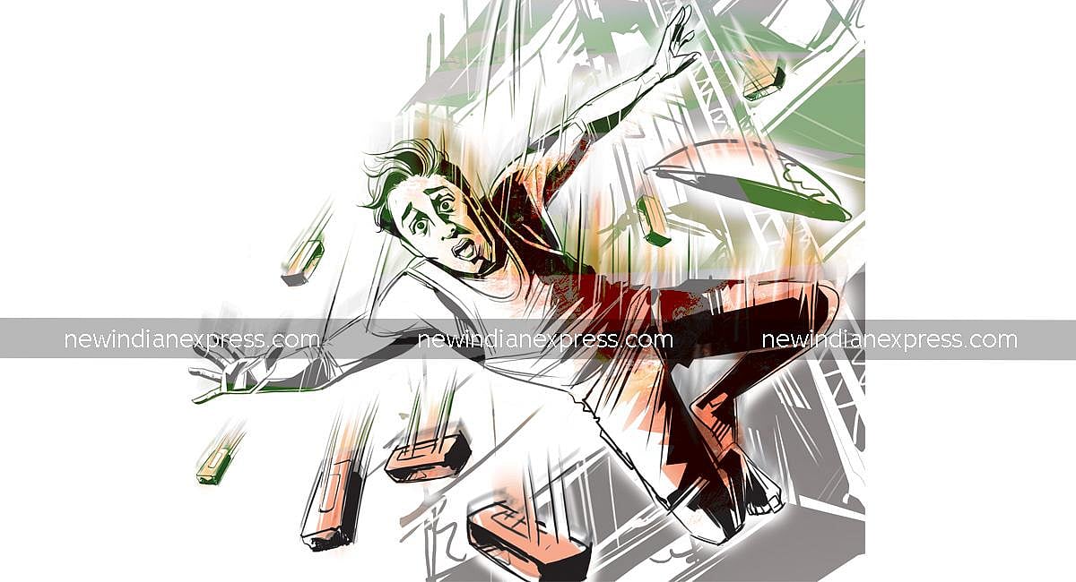 Five dead as part of old building collapses near Mathura's Banke Bihari ...