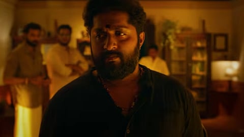 Urvashi, Dhyan Sreenivasan and Navya Nair to star in horror film Visitor