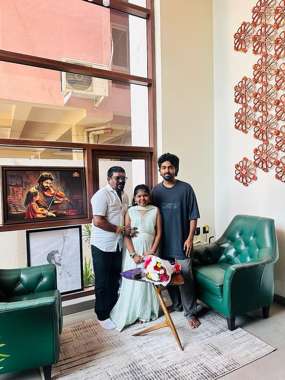 GV Prakash receives gold chain as birthday gift from playback singer ...