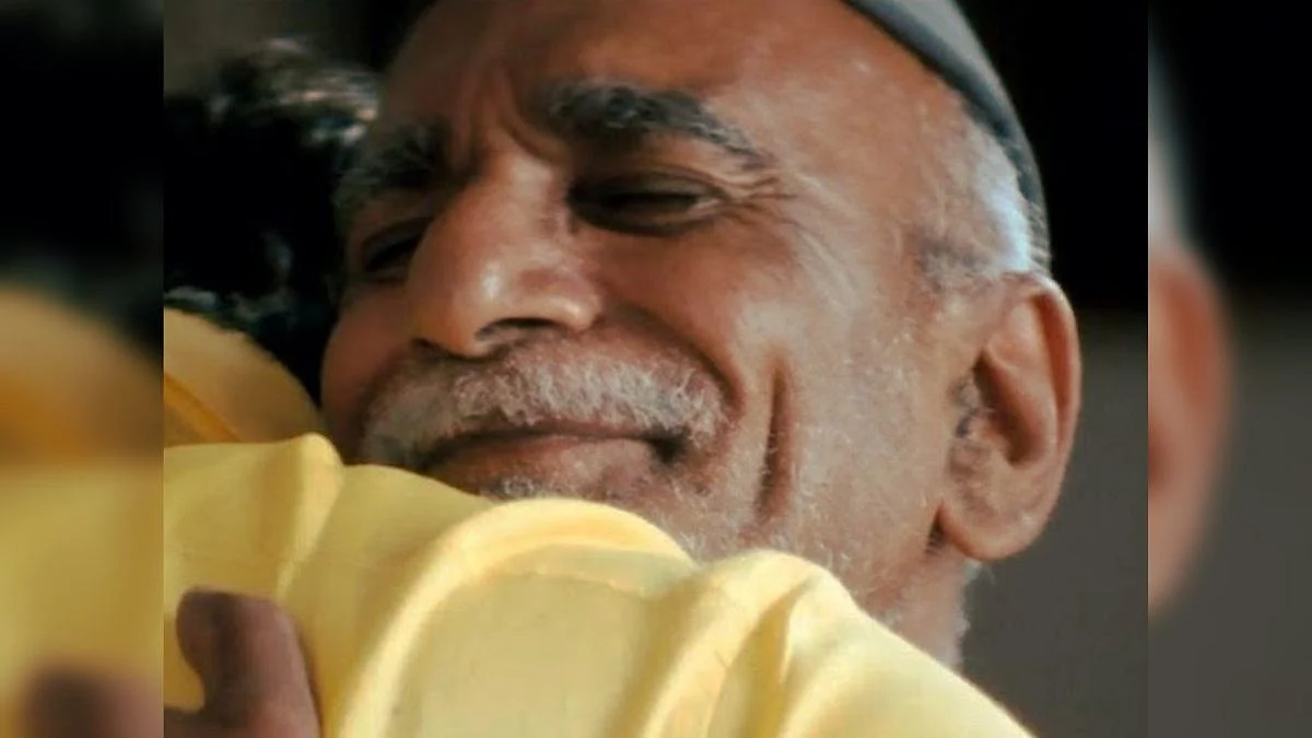 Surendra Rajan|'गांधीं'च्या प्रसिद्धीवर भारी पडली मकसूद भाईंची ...