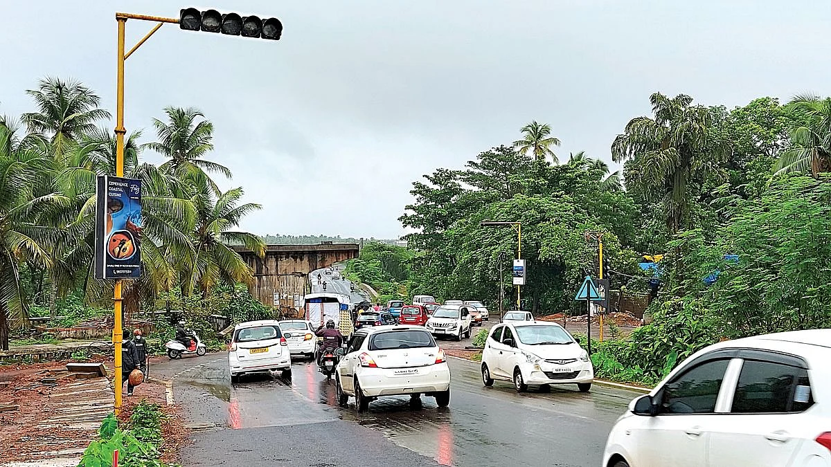 Chimbel Junction : चिंबल जंक्शनवर उड्डाणपूल लवकर उभारा