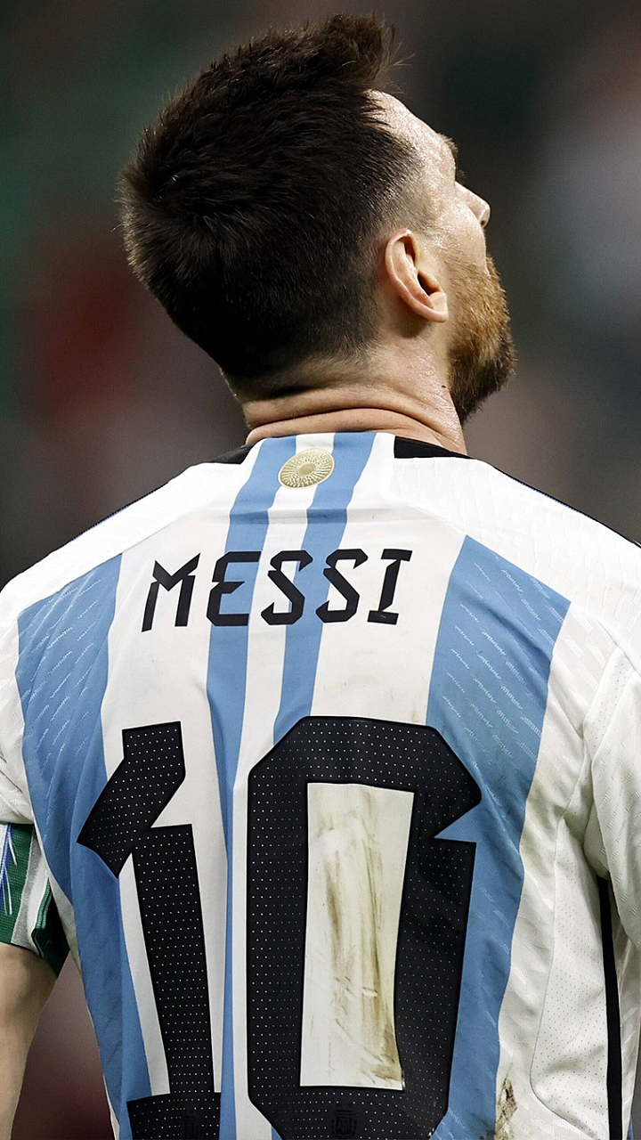 मेस्सीची 10 नंबरची जर्सी होणार रिटायर? | Argentina may retire Lionel ...
