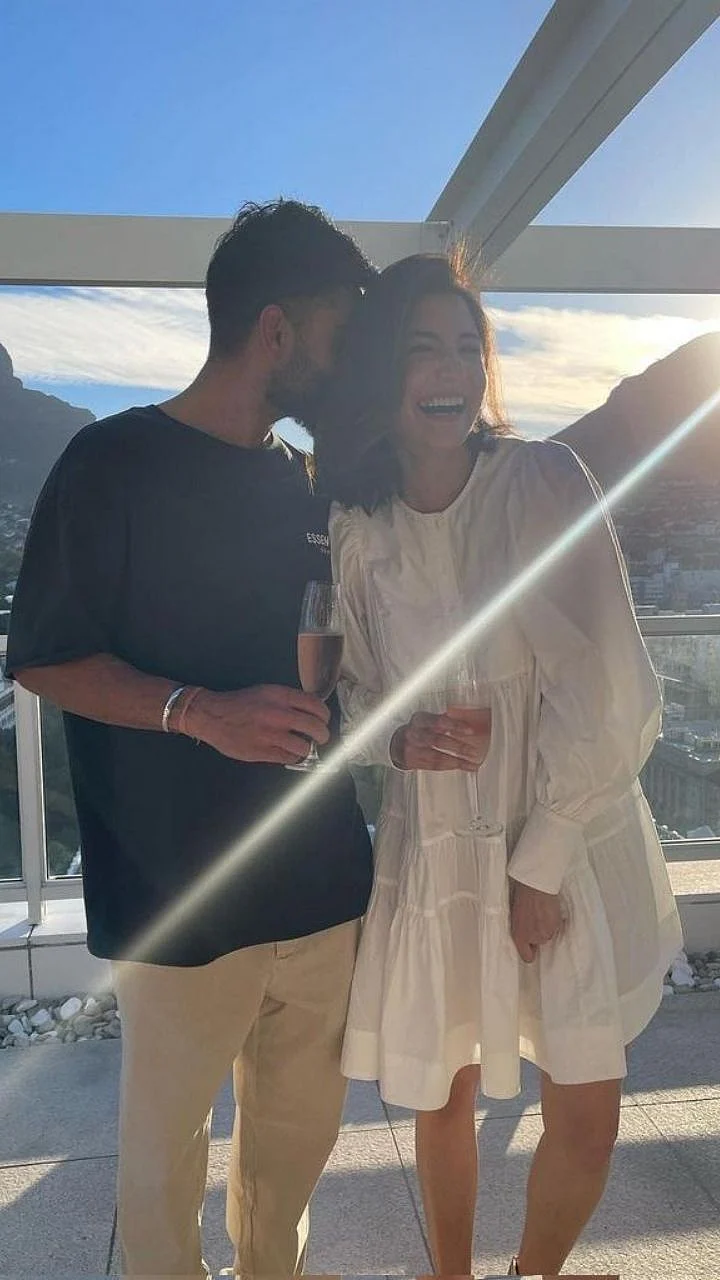 अनुष्का शर्माच्या वाढदिवशी विराटने शेअर केले अनसीन फोटो | Virat Kohli ...