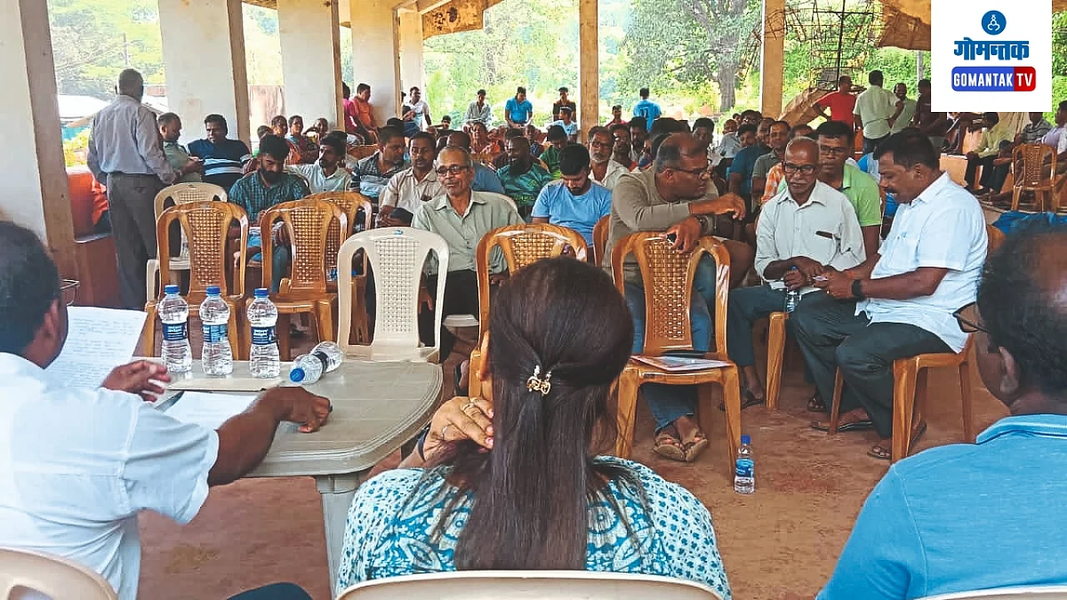 Gramsabha News: अडवलपालमध्ये खाणीला विरोध तर रिवणवासीयांचे ‘आयआयटी’ला ...