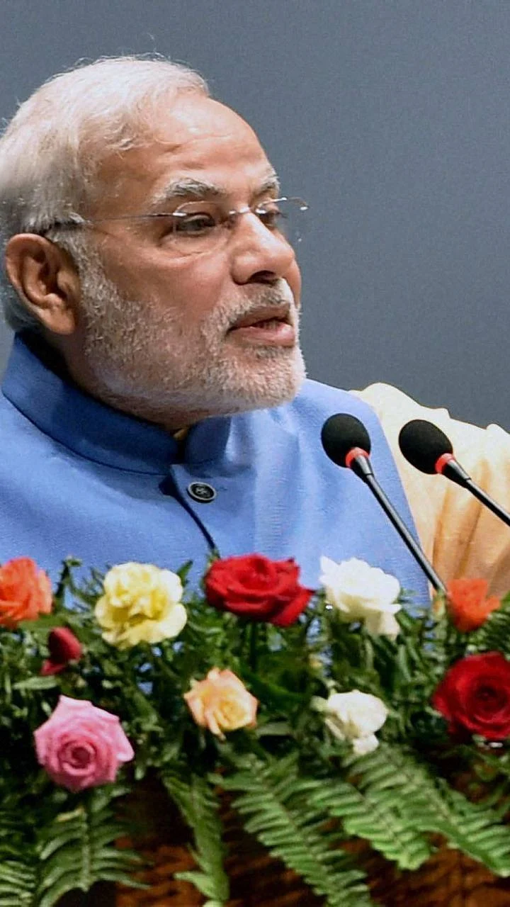 PM Modi Net Worth: PM मोदींकडे किती आहे संपत्ती? कुठून होते कमाई?