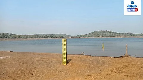 आमठाणे’ तील जलसाठा घटला; ४४ मीटर जलपातळी|Bicholim Amthane Dam 44 meters ...