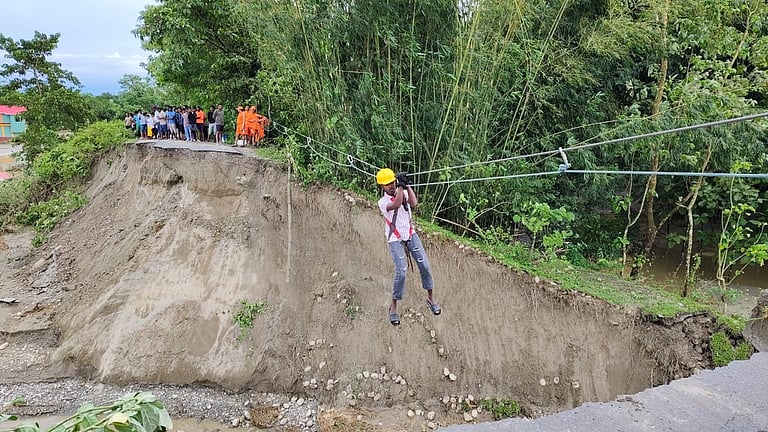 Disaster Strikes North Bengal: Extreme Rainfall, Landslides Claim 17 Lives