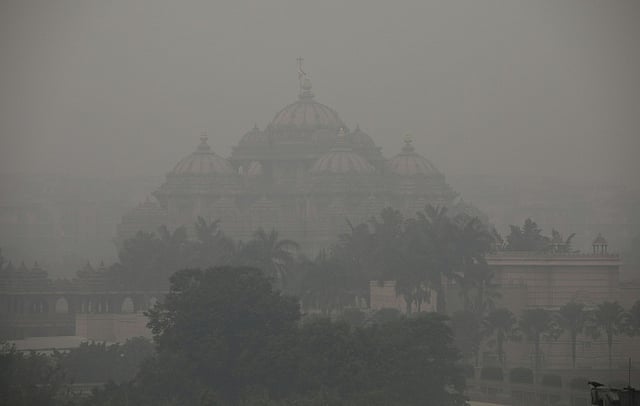 Air Pollution Crisis: PM 2.5 Kills 1.7M in India, Costs 9.5% of GDP