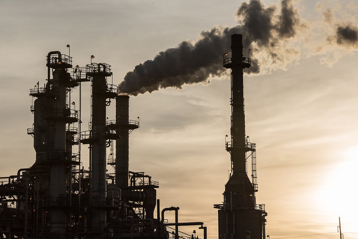 UNEP Report: Climate Pledges Insufficient, World on Track for 2.5°C Warming