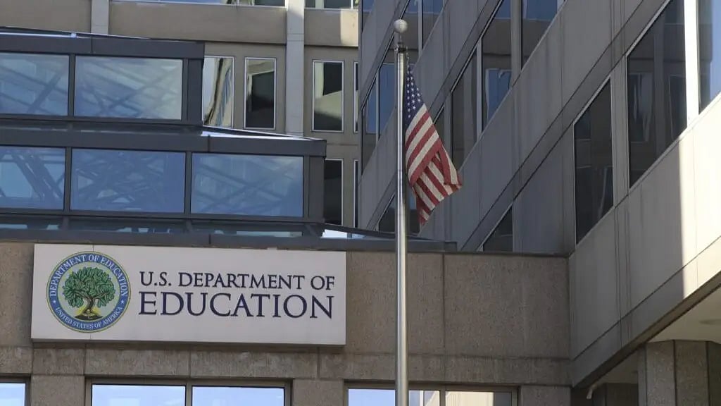 edu dept finalizes major student loan reforms, caps graduate borrowing