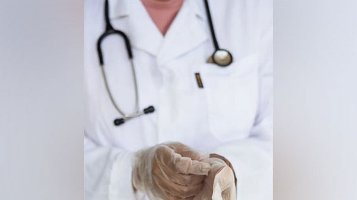 Andhra govt dismisses 51 teaching hospital doctors