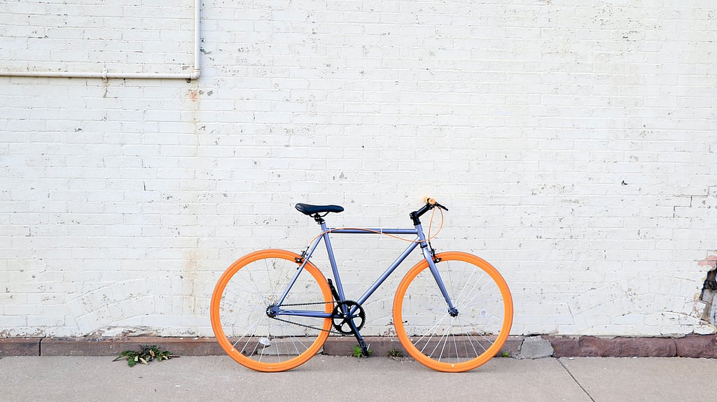 Cycling advocate promotes bycicles as cost-saving commute option