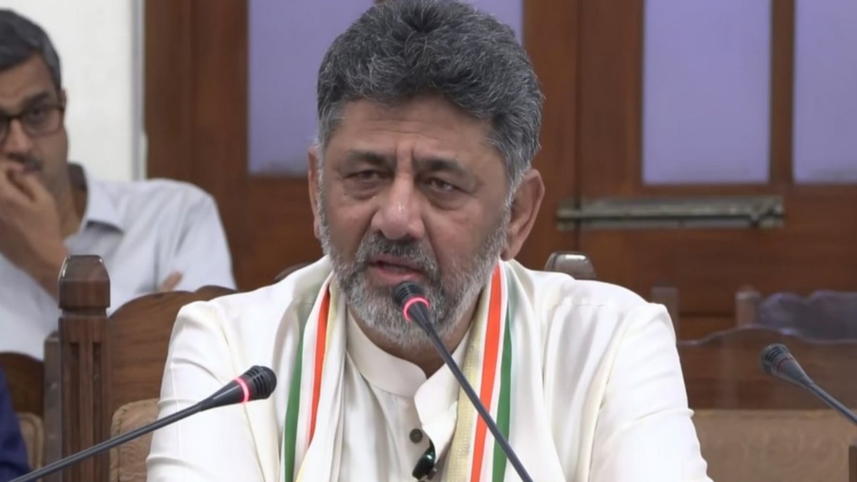 Karnataka CM Shivakumar announces free bus pass for students
