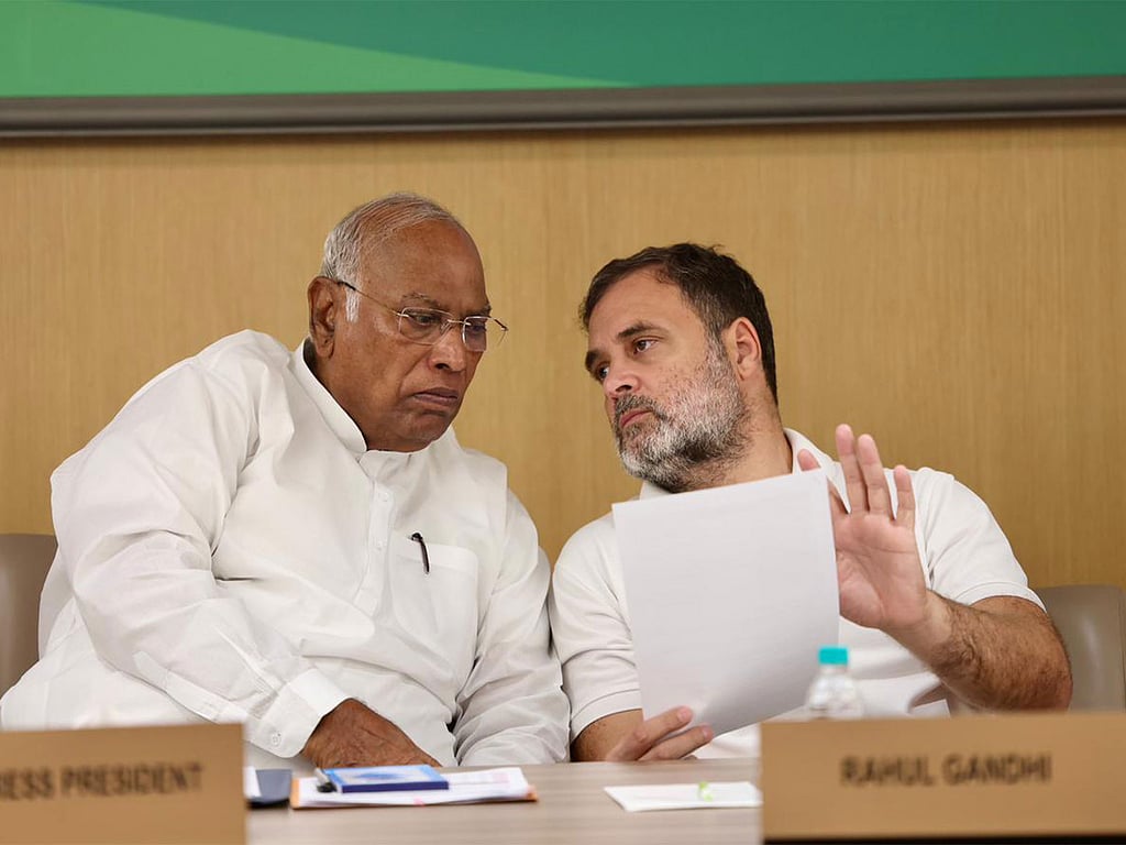 Kharge slams Centre on NEET paper leak,"serious challenges" in country
