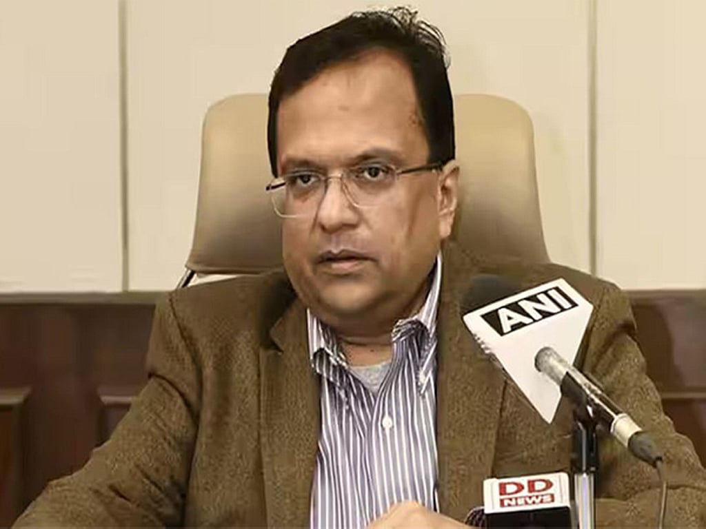 Home secretary reviews NEET-UG re-exam preparedness across states