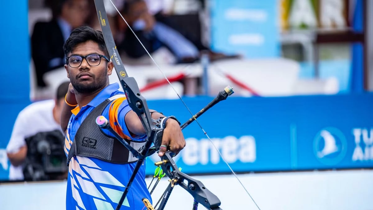 Andhra Pradesh: Governor, CM hail Dhiraj's twin gold medal triumph