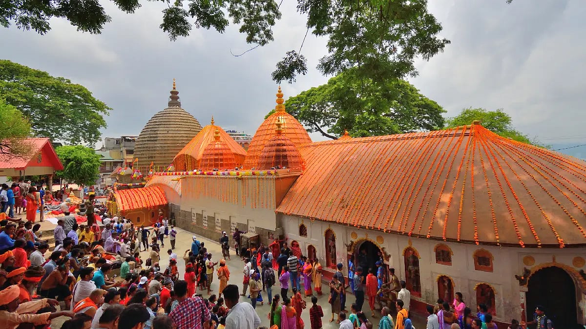 IRCTC Kamakhya Tour Package: ২৫৫০ টাকায় মা কামাখ্যা দর্শন। Ei Samay