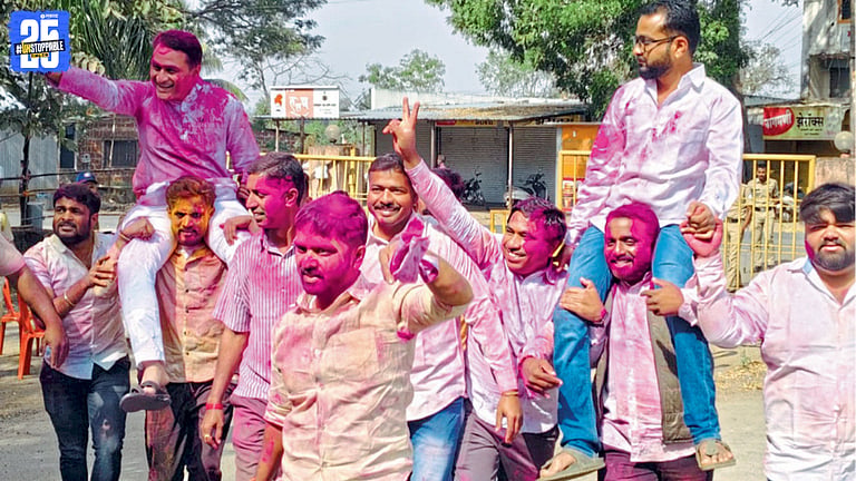 सांगली निवडणूक निकाल: शिराळा नगरपंचायतीत भाजप-शिवसेना महायुतीचा विजय ...