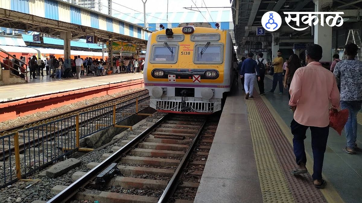 Fatal Titwala Train Accident Disrupts Central Railway Services on ...