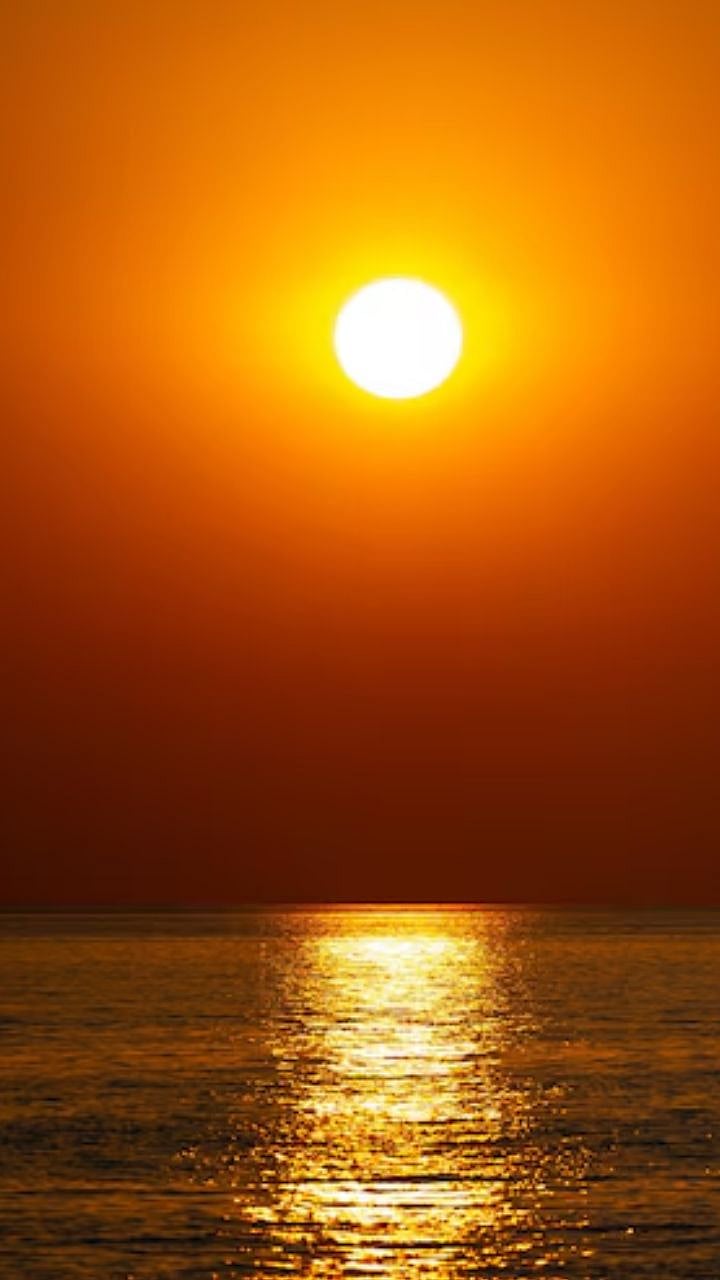 REASON BEHIND THE SUN COLOR IS WHITE | सूर्याचा रंग पांढरा असल्यामागचे ...