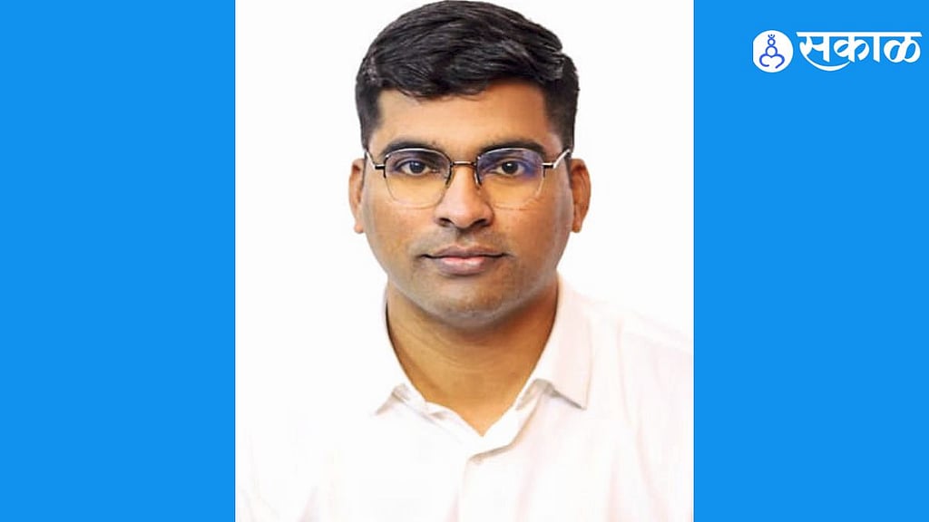 UPSC Success Story: सॉफ्टवेअर नोकरी सोडून देशसेवेची वाट सोलापूरच्या ...