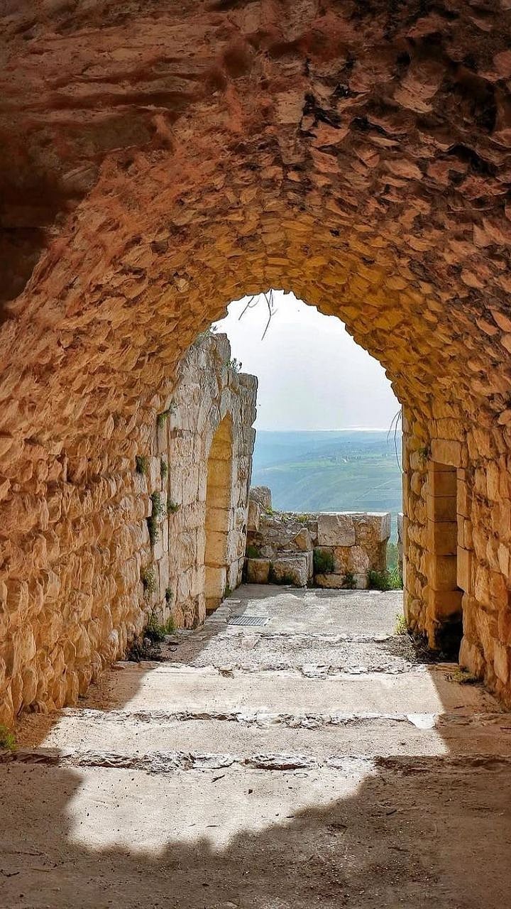 Why Is Israel So Aggressive About Beaufort Castle? | History, Strategy ...