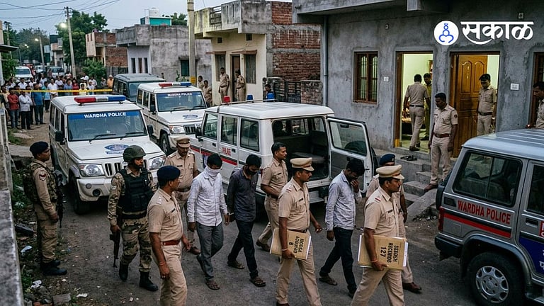 Wardha: वर्ध्यात पोलिसांचे ‘काेम्बिंग ऑपरेशन’; मकोका अंतर्गत ८ जणांना ...