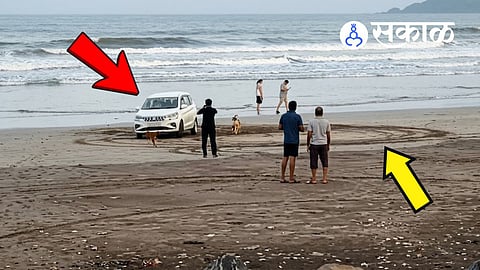 Dangerous Car Stunt at Murud Beach in Dapoli Raises Serious Concerns ...