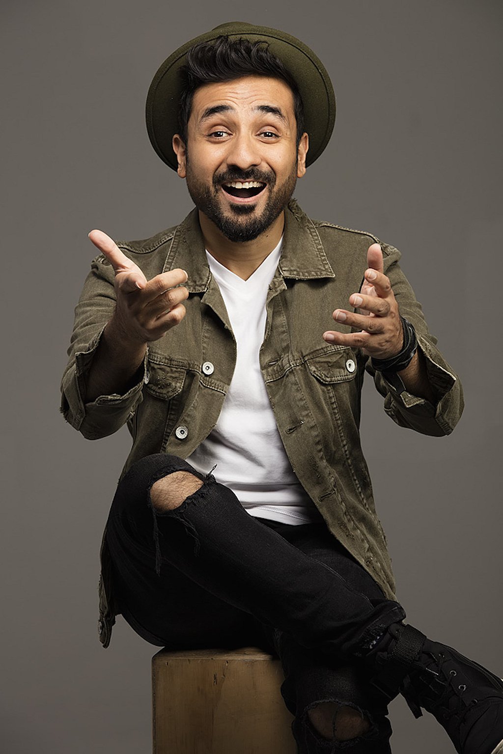 Actor, comedian, and now author, Vir Das drops a post on penning his memoir