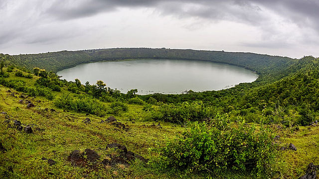 Lonar: Maharashtra’s colour-changing meteor-hit wonderland!