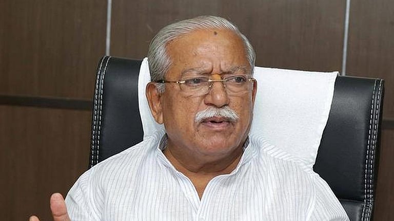 ದಲಿತ ವ್ಯಕ್ತಿಗೆ ಆರ್‌ಎಸ್‌ಎಸ್ ಬಗ್ಗೆ ಕಾಳಜಿ ಏಕೆ? RSS ತಂಟೆಗೆ ಬಂದವರು ಉಳಿದಿಲ್ಲ ...