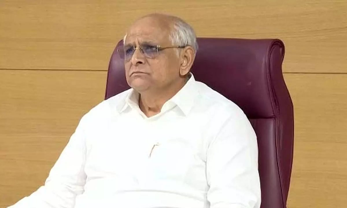 பாலம் இடிந்த விபத்து: பலியானோர் குடும்பத்துக்கு ரூ.4 லட்சம் நிவாரணம் ...