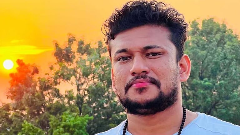 സുഹൃത്തിന്‍റെ വിവാഹത്തിൽ പങ്കെടുക്കാൻ എത്തി, അർജുൻ ആയങ്കി കരുതൽ തടങ്കലിൽ