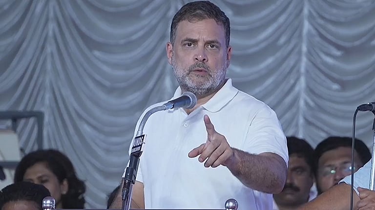 നരേന്ദ്ര മോദിയും അമിത് ഷായും ചതിയന്മാർ; വിമർശനവുമായി രാഹുൽ ഗാന്ധി
