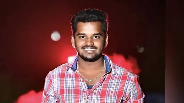 നിര്‍ത്തിയിട്ട കാറില്‍ കണ്ടെയ്‌നര്‍ ലോറി ഇടിച്ച് യുവാവ് മരിച്ചു | Young ...