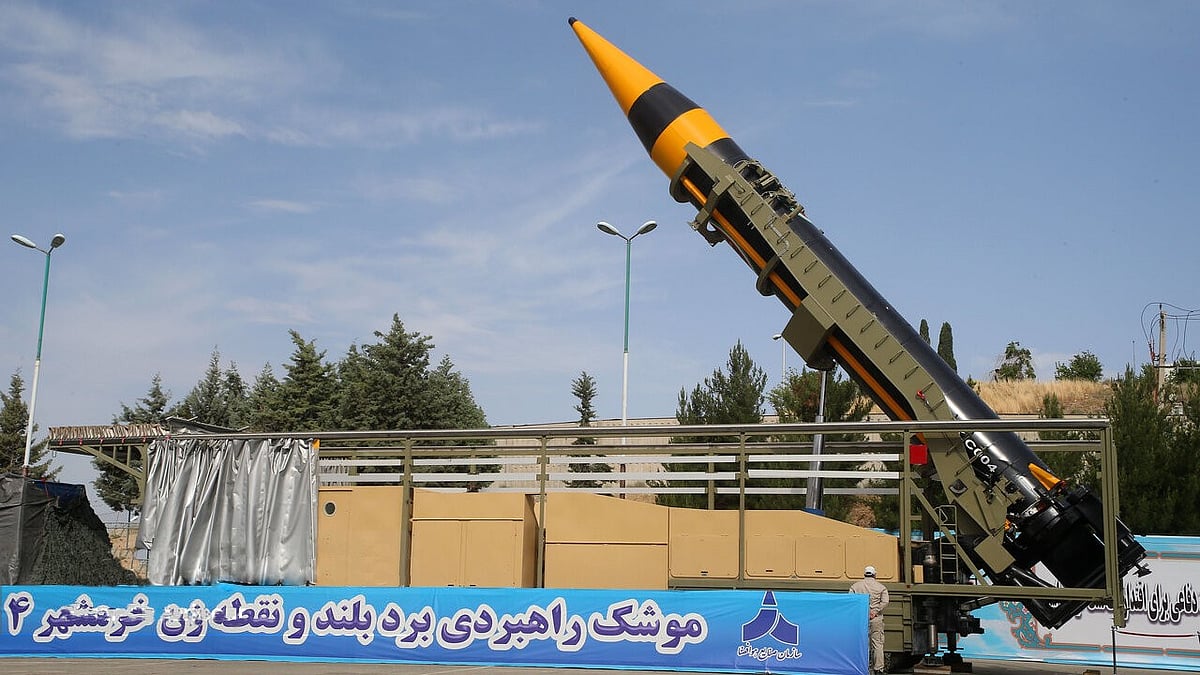 Revolutionary Guards targeted US base after American strikes: Iran