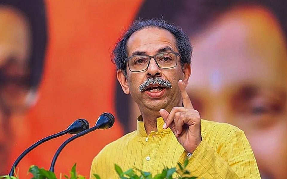 महाराष्ट्र: 'महिलाओं के वोट खरीदकर सत्ता में आई महायुति सरकार, शिवसेना ...