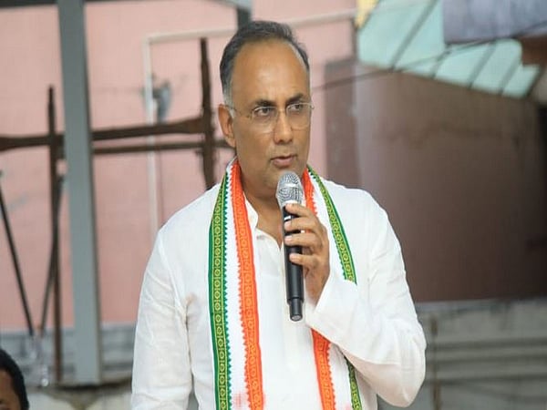 Yoga should be part of everyone’s daily life, says Karnataka health ...