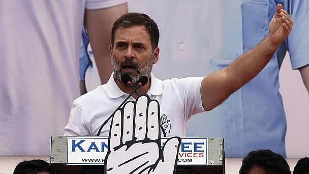 Rahul Gandhi chairs Development Committee meeting in Lucknow's Rae ...