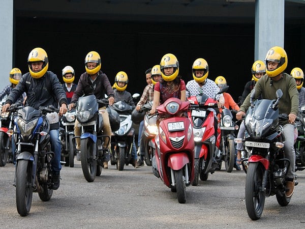 Two-wheelers drive India’s auto market surge, sales jump nearly 20% in ...