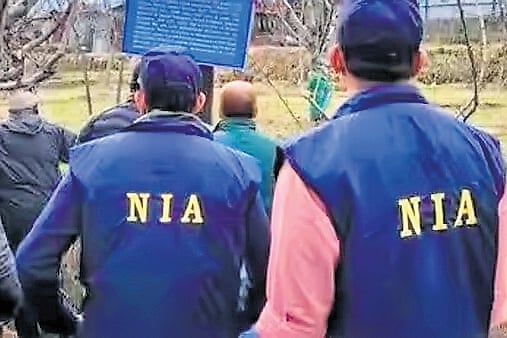 SC gives Malda incident probe to NIA, pulls up Bengal chief secretary ...