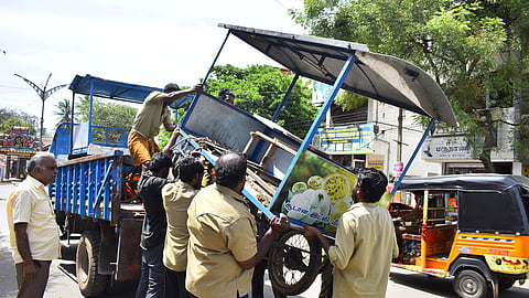 Poo Market Road