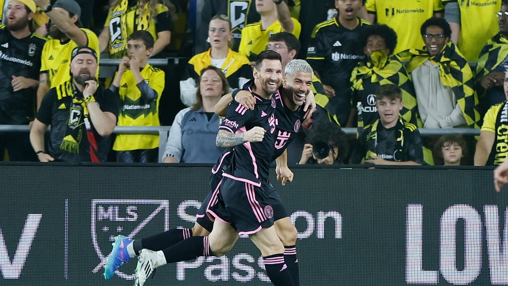 Lionel Messi, Inter Miami win MLS Supporters Shield with 3-2 win ...
