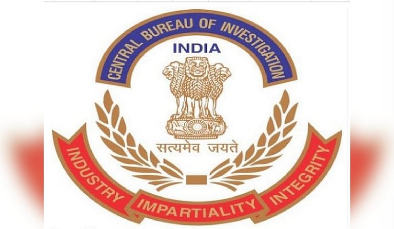 CBI arrests NIA Dy Superintendent, two middlemen in Patna for bribery ...