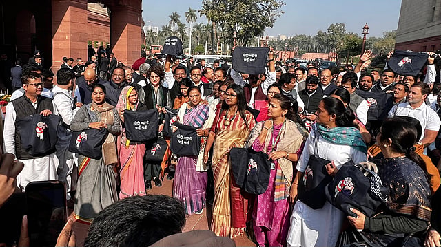 Opposition MPs protest on Adani issue in Parliament premises with black ...