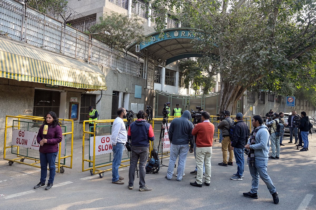 Six Delhi schools receive bomb threats, third incident in four days