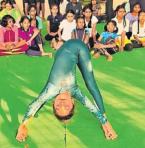 12-year-old from Hyderabad wins Gold in Yoga at Chief Minister’s Cup ...