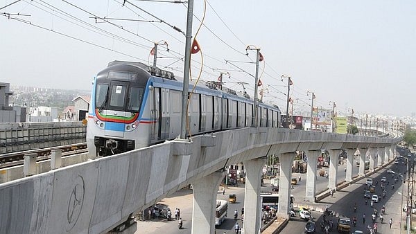 Hyderabad Metro extends last train timings to 11.45 PM